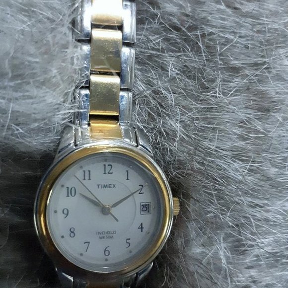 Timex | Accessories | Timex Indiglo Gold Silver Watch Face Glows | Poshmark